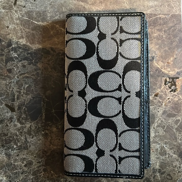 Coach | Accessories | Coach Black And Gray Signature Wallet | Poshmark